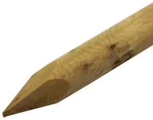 Redwood Pointed Post 2.4m 200-225mm - Stakes, Struts & Posts