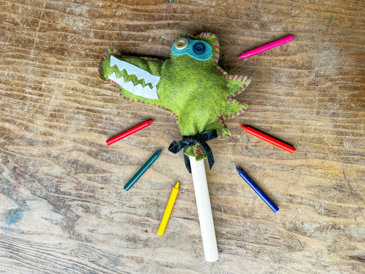FORESTCR Kids Crocodile Puppet Craft Kit - Arts & Crafts