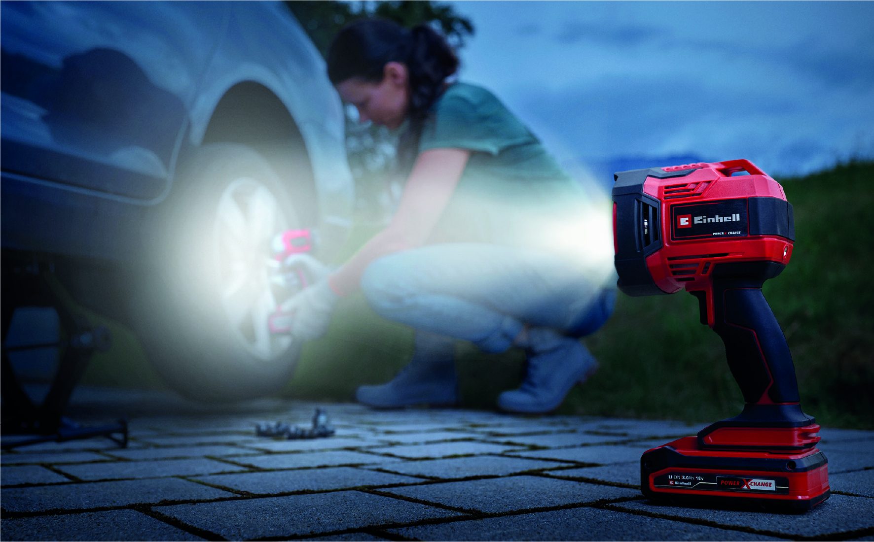 Einhell PXC Cordless Hybrid Searchlight 18v - Lights & Torches