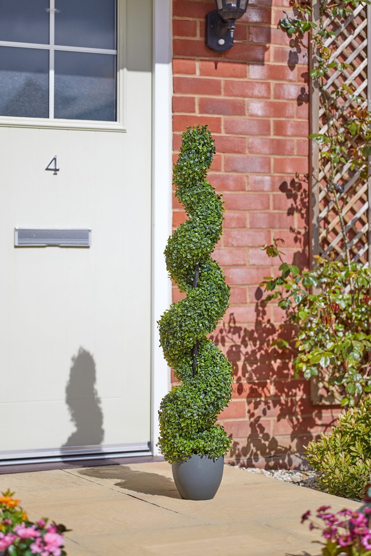 Faux Decor Topiary Twirl - Outdoor Decoration