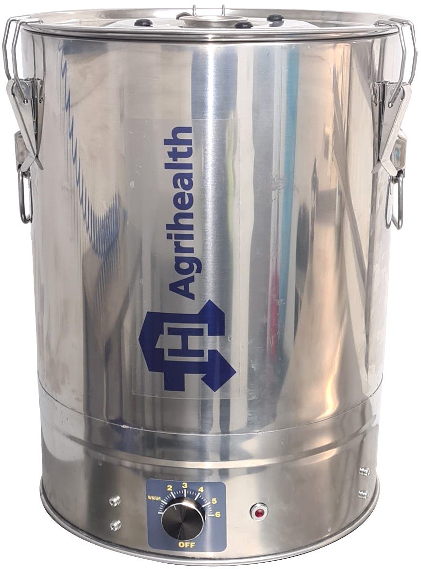 Agrihealth Warm Milk Feeder 22L - Colostrum & Feeding Equipment