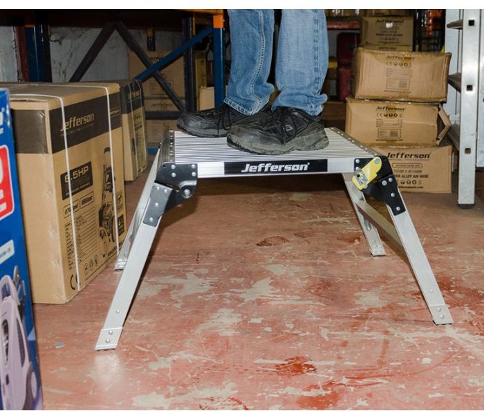 Jefferson Tools Jefferson Wide 2 Tread Aluminium Work Platform - Ladders