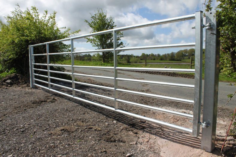 IAE 7 Rail Galvanised Big Bar Gate - Field Gates