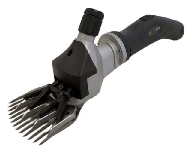 Farm Pro Cordless Clipper - Cattle Clipping & Trimming